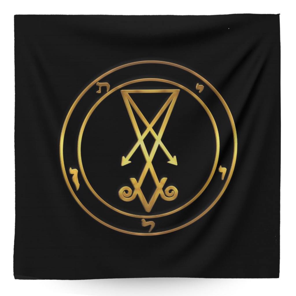 Toalha de Lucifer 70 cm em Veludo Altar Luciferiano Goetia | Shopee Brasil