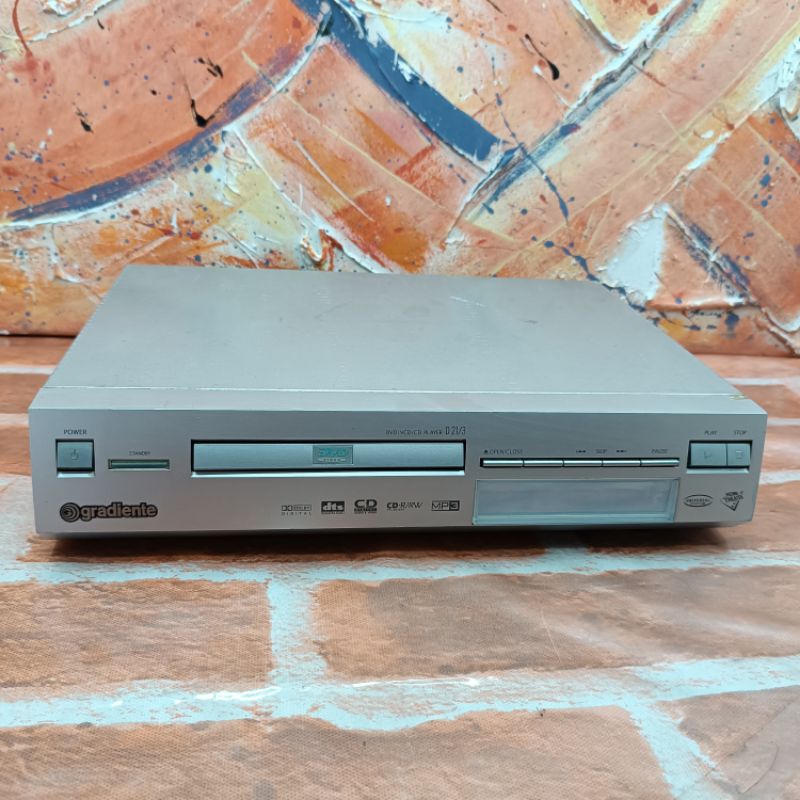 Dvd Player Gradiente D21/3 (ler descrição) | Shopee Brasil