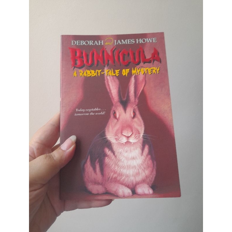 Livro: Bunnicula - A Rabbit-Tale of Mystery - Deborah and James Howe ...