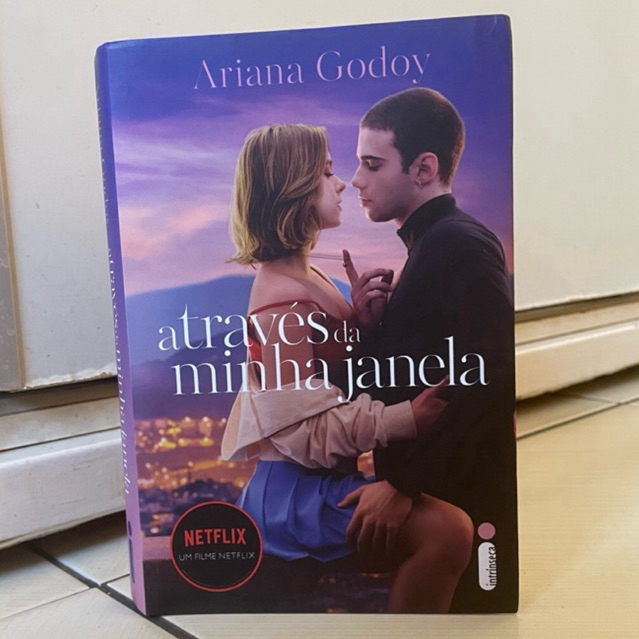 Livro Através da Minha Janela | Shopee Brasil