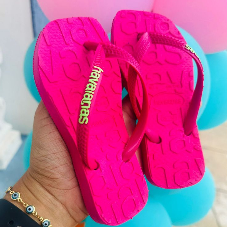 Par Chinelinho Infantil Verão Várias Cores A Sua Escolha | Shopee Brasil