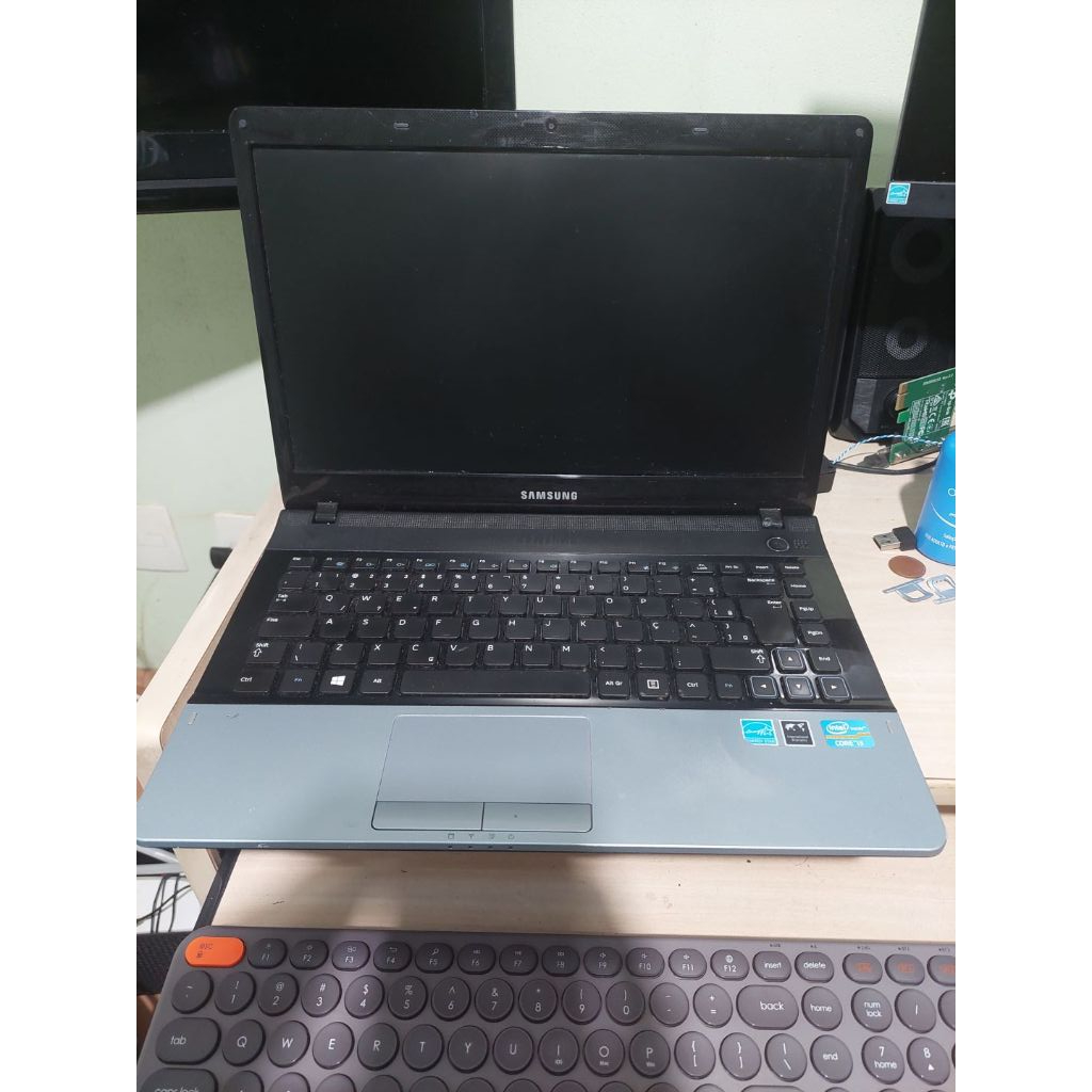 Notebook Samsung NP300E4C-AD2BR Usado Core i3 2328M 4GB 120GB SSD ...