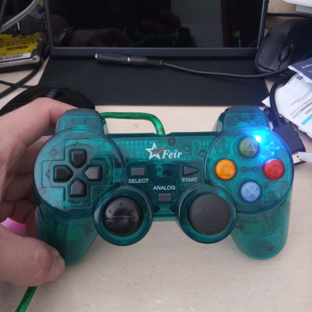 Controle Feir Translucido Verde - Leia O Anuncio | Shopee Brasil