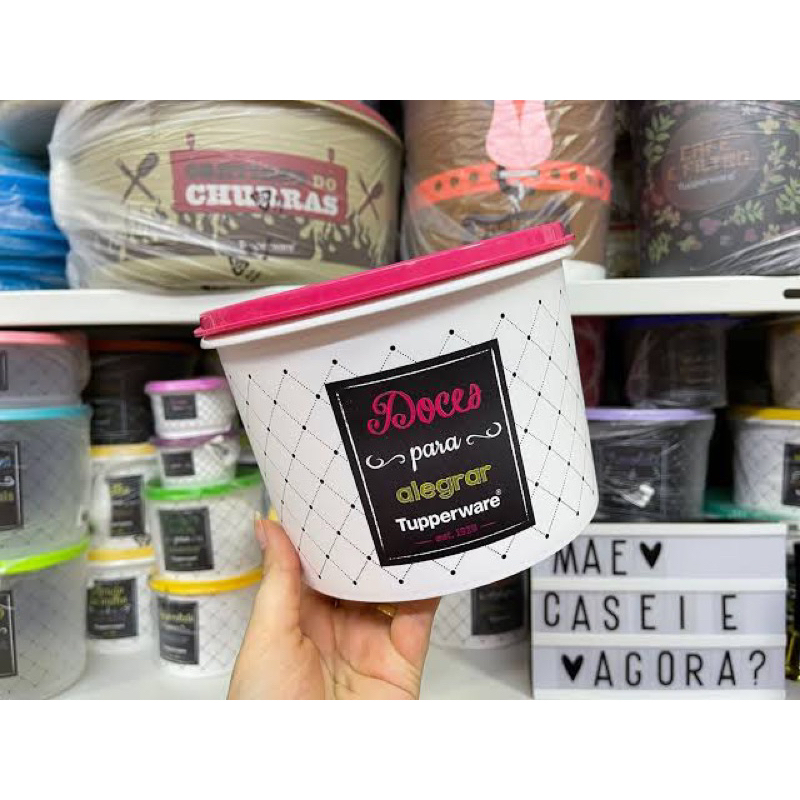 Tupper caixa doces bistrô tupperware 2,4l | Shopee Brasil