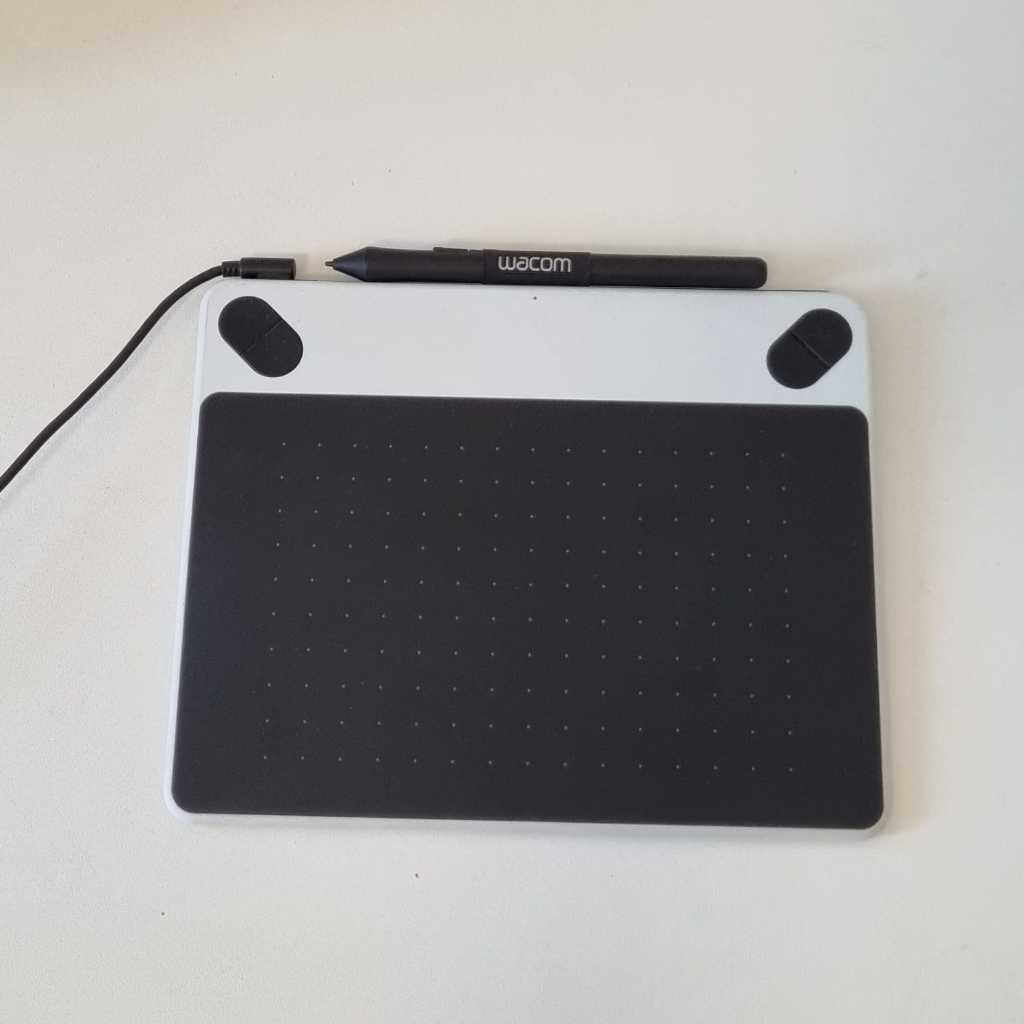 Pen Tablet Wacom Intuos CTL-490 - Mesa Digitalizadora | Shopee Brasil