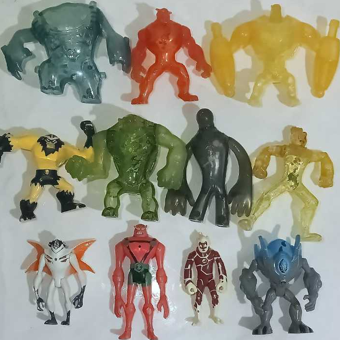 Ben 10 Lote Bonecos variados Mac donalds, bootlegs | Shopee Brasil