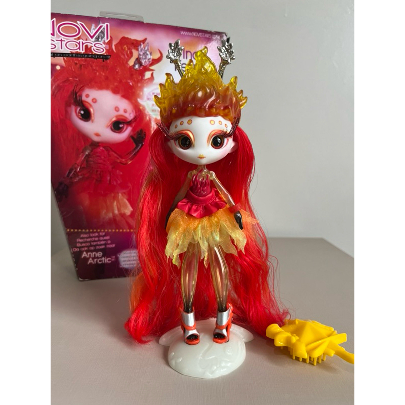 Boneca Ina Ferna RARA COM CAIXA Novi Stars MGA | Shopee Brasil