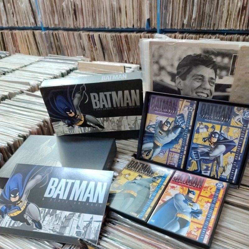 Batman box série animada completa com cd bônus e revista | Shopee Brasil