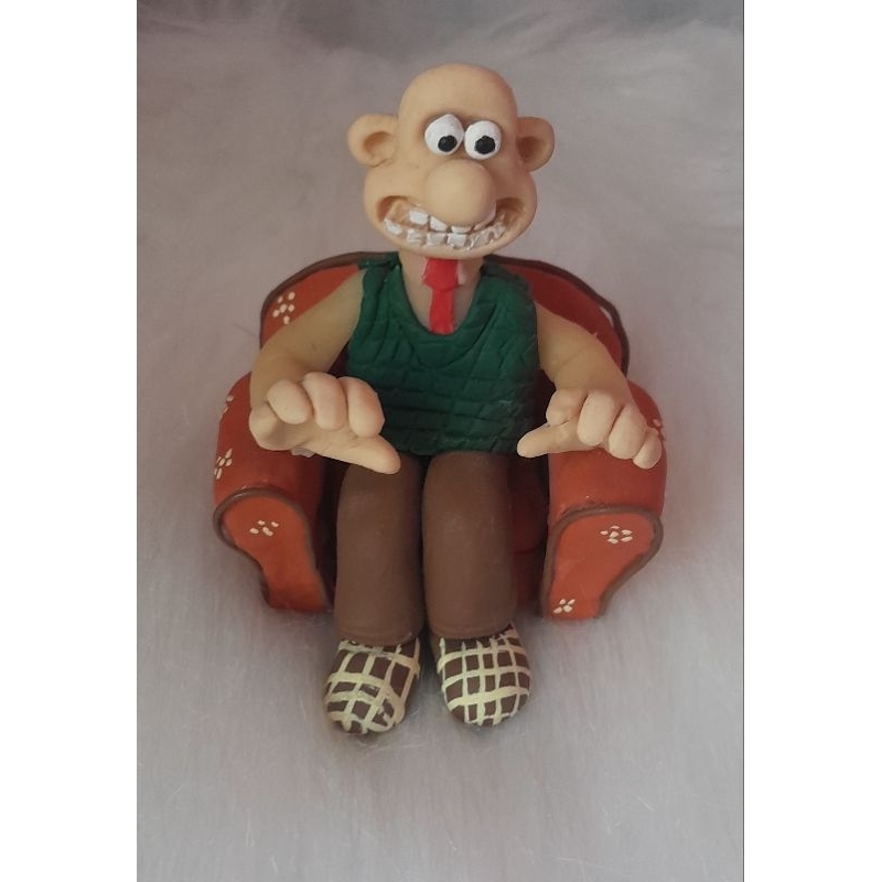 Boneco Do Desenho Wallace e Gromit. | Shopee Brasil