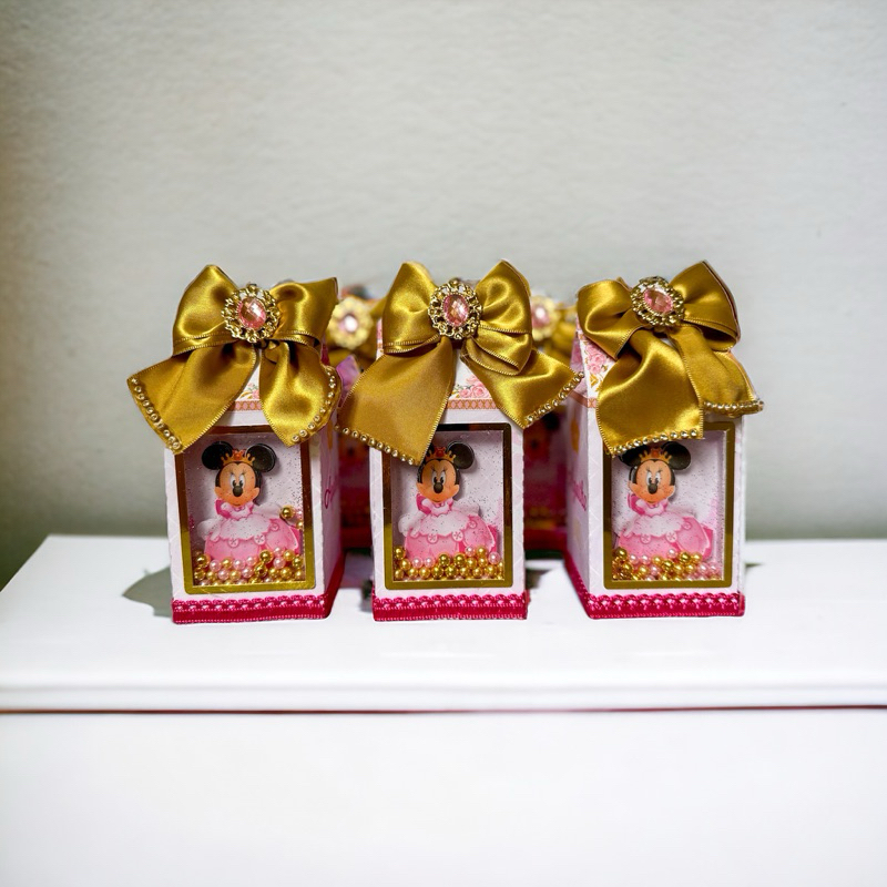 Caixa Milk Com visor Shaker Todos os temas Minnie Mickey Princesas ...