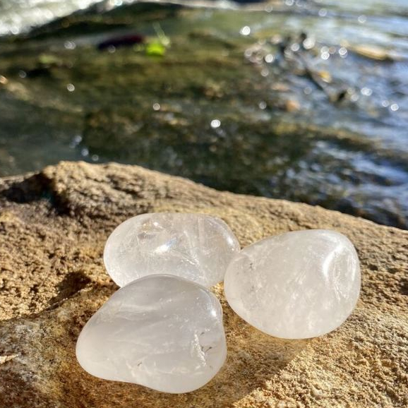Pedra Cristal (Quartzo Transparente) Rolado Cristais Naturais - Cura e ...