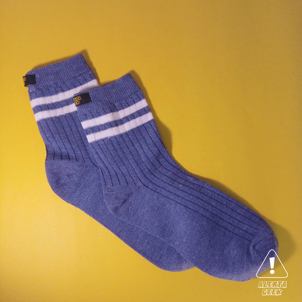 Meia masculina listrada Azul - Cano Alto | Shopee Brasil