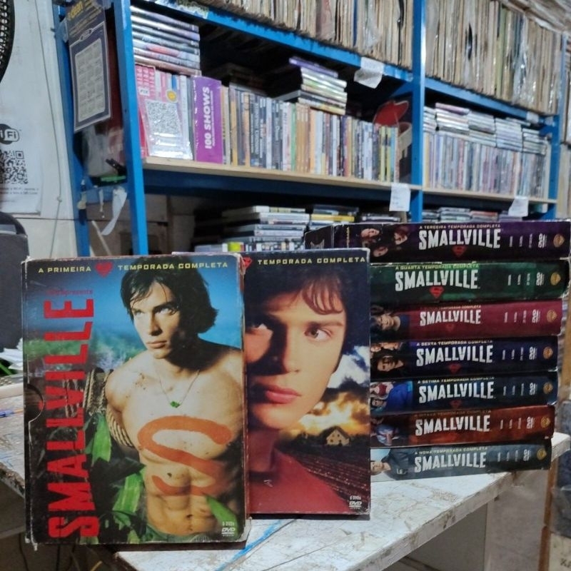 Smallville 9 temporadas em dvds. Muito bom estado. | Shopee Brasil