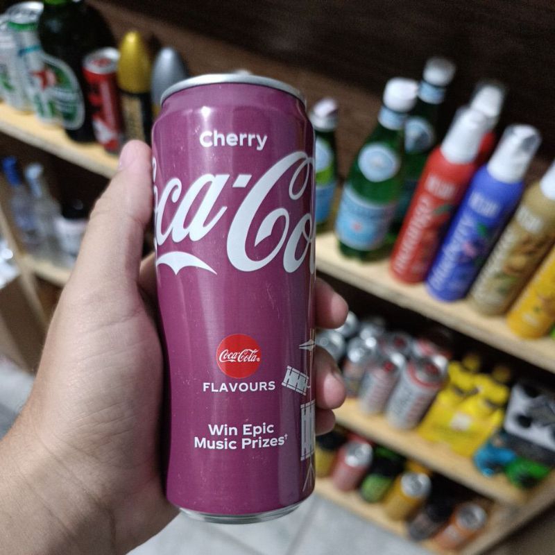Refrigerante Coca Cola Cherry (Cereja)lata modelo normal | Shopee Brasil