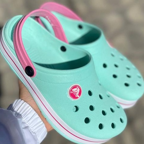 Sandália Chinelo Crocs Nova Cor Verde-água Babuche Feminino E Masculino ...