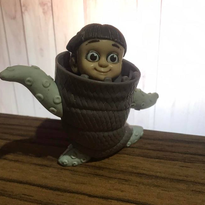 Miniatura Boo Do Filme Monstros S.a Original Disney | Shopee Brasil