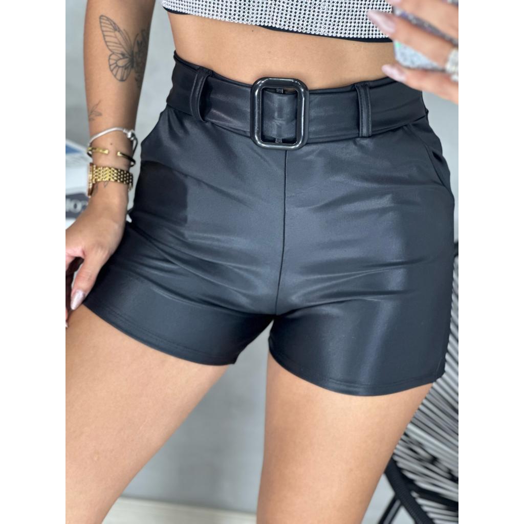 Short courino com Cinto Fivela couro fake Curto Tecido Couro Fake Cirrê ...