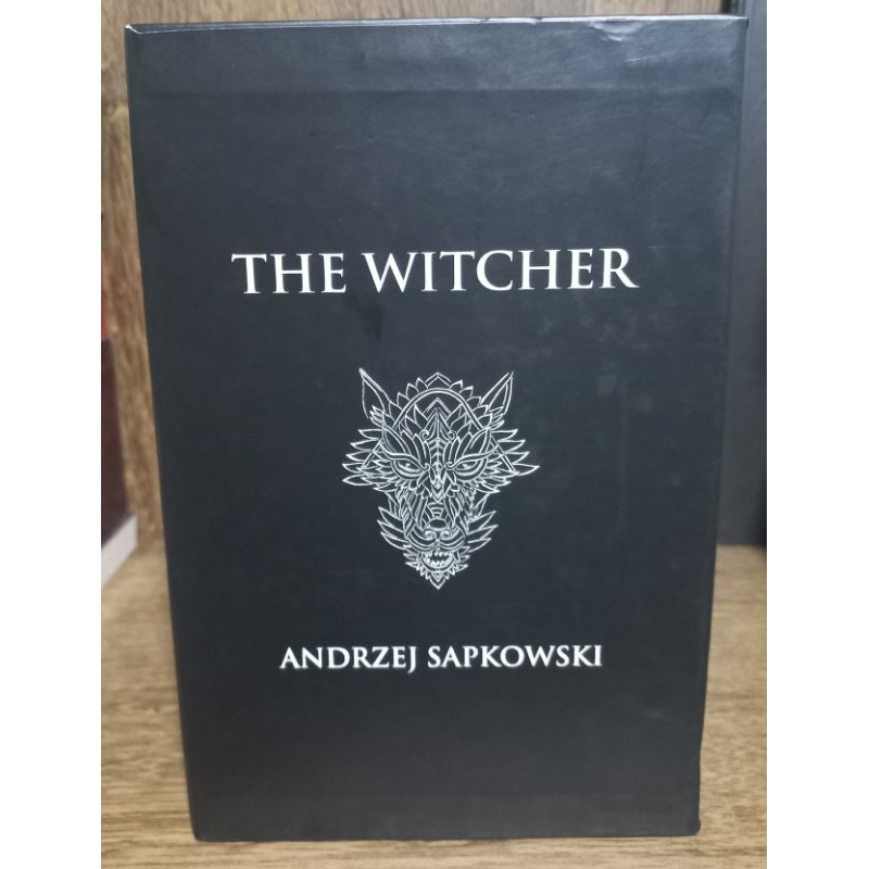 Box The Witcher (CAPA DURA) | Shopee Brasil