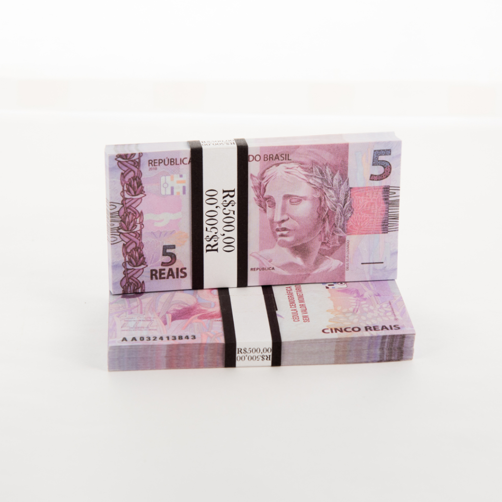 100 Notas De 5,00 R$ Cinematográficas Pra Diversão | Shopee Brasil