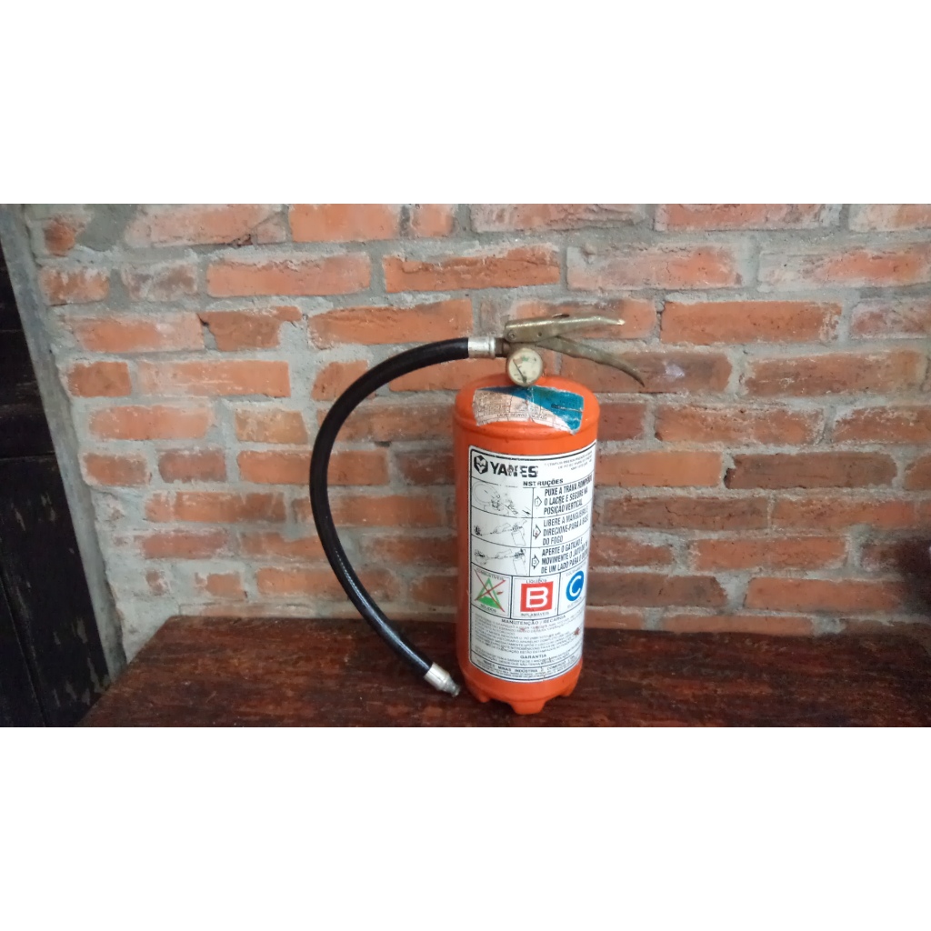 antigo extintor grande sem carga usado | Shopee Brasil