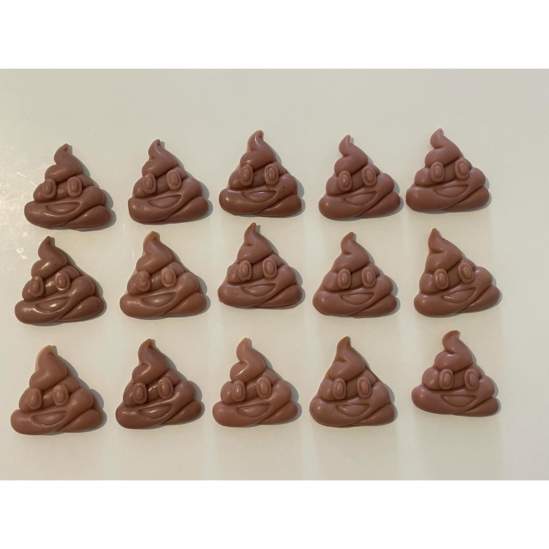 Lembrancinha Emoji coco feliz merda divertido meme infantil internet ...