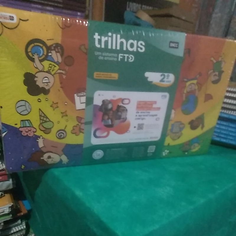TRILHAS SISTEMA DE ENSINO 2 ano BNCC, kit do professor. | Shopee Brasil TRILHAS SISTEMA DE ENSINO 2 ano BNCC, kit do professor. | Shopee Brasil