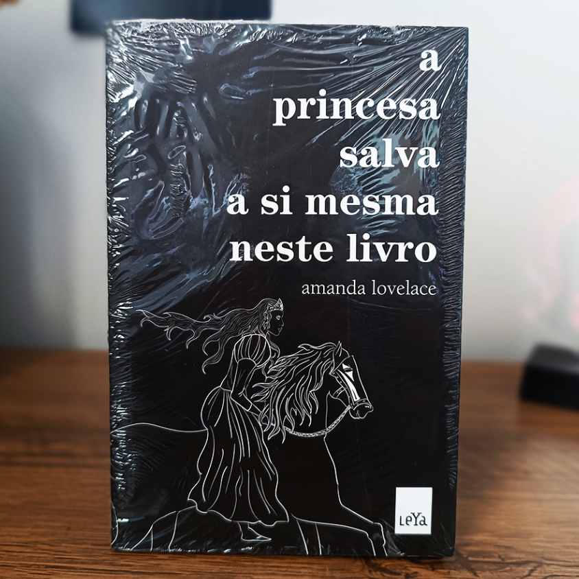 Livro A princesa salva a si mesma neste livro - Amanda Lovelace ...