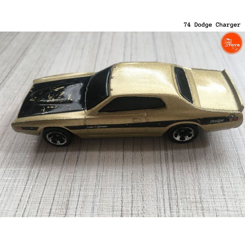 Hot Wheels Dodge Charger 74 - 1:64 Loose | Shopee Brasil