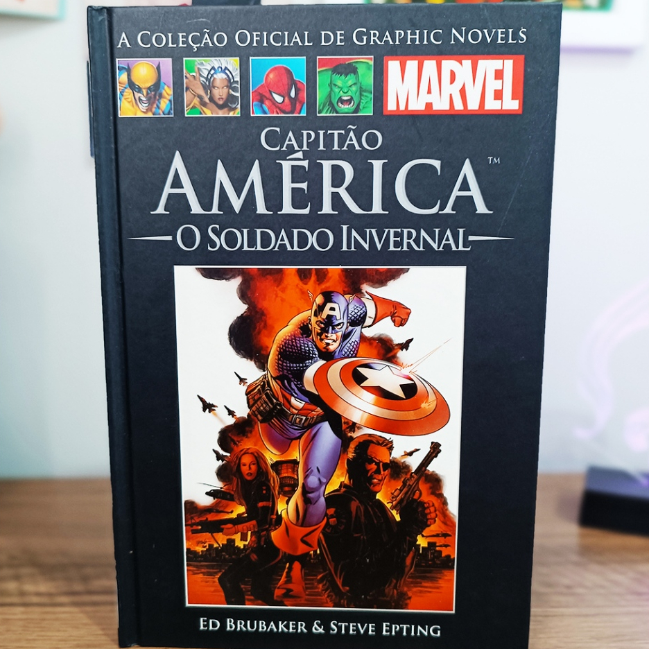 Livro HQ Capitão América: O Soldado Invernal - Ed Brubaker e Steven ...