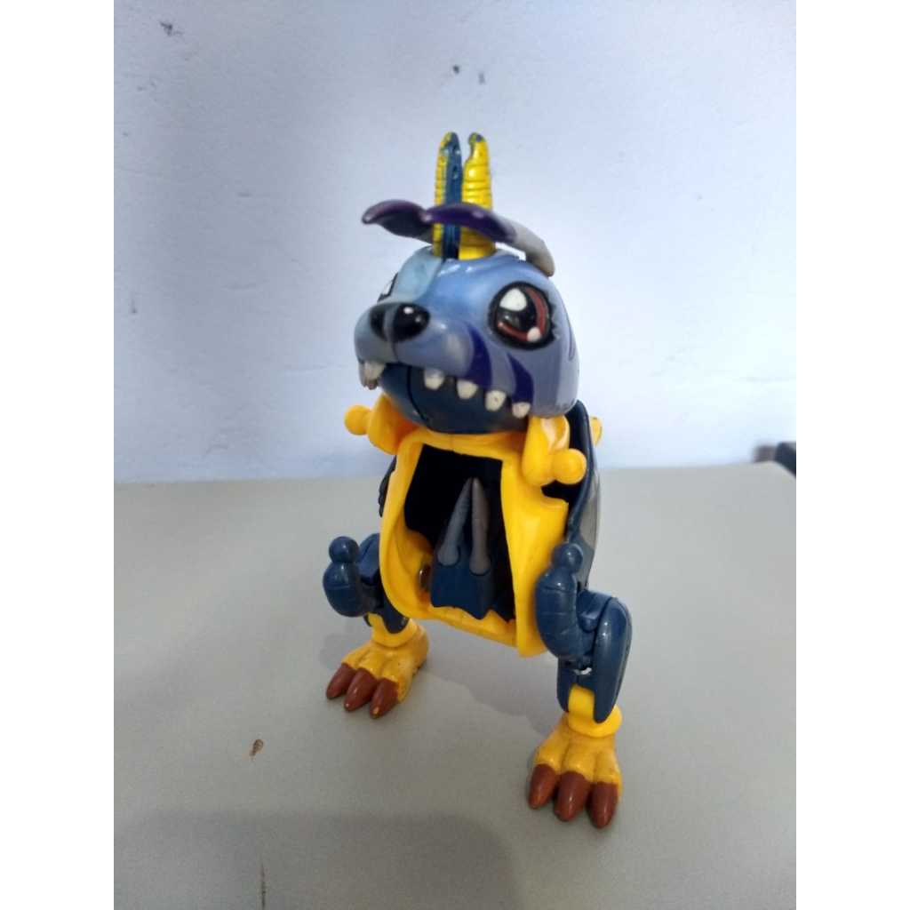 Digimon digivolving Gabumon to MetalGarurumon | Shopee Brasil