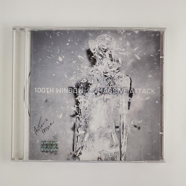 Cd Massive Attack - 100th Window | Shopee Brasil