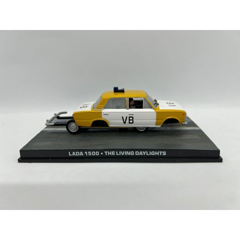 Miniatura Carro Coleção 007 James Bond - Lada 1500 + Fasciculo/Revista ...