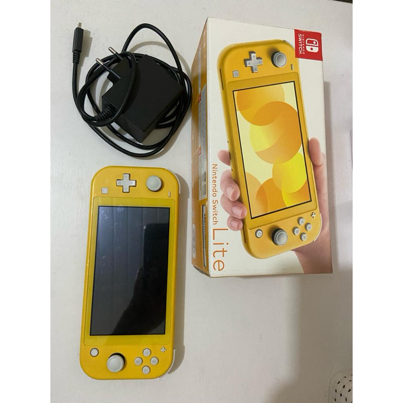 Nintendo Switch Lite | Shopee Brasil