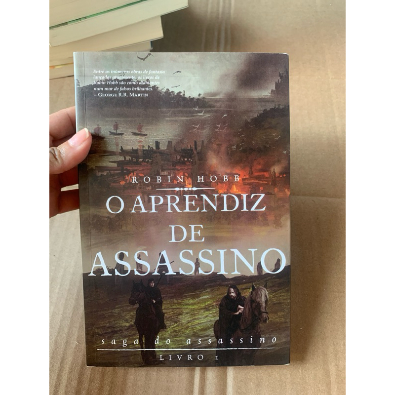 Livro O Aprendiz De Assassino Robin Hobb Shopee Brasil
