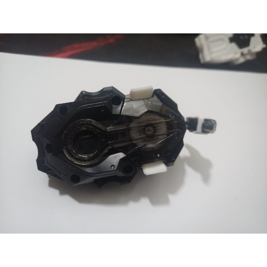 Beyblade burst Takara Tomy DB String Launcher / Lançador de corda LR ...