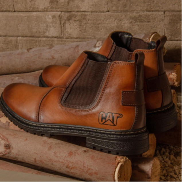 Bota Butina Cat Masculino em Couro Resistente Para Trabalho Rural ...