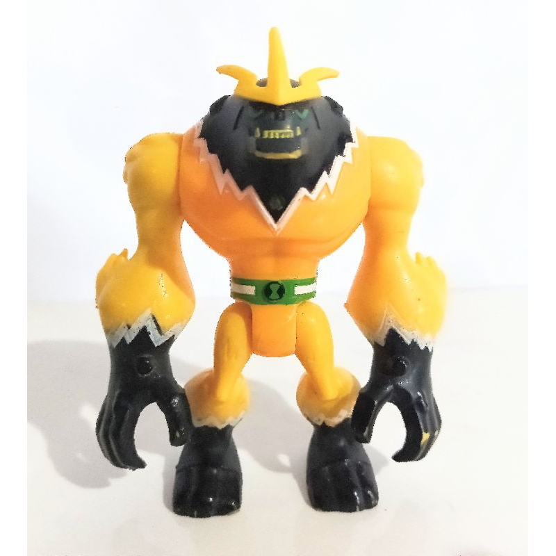 Ben 10 Boneco Shocksquach Bootleg | Shopee Brasil