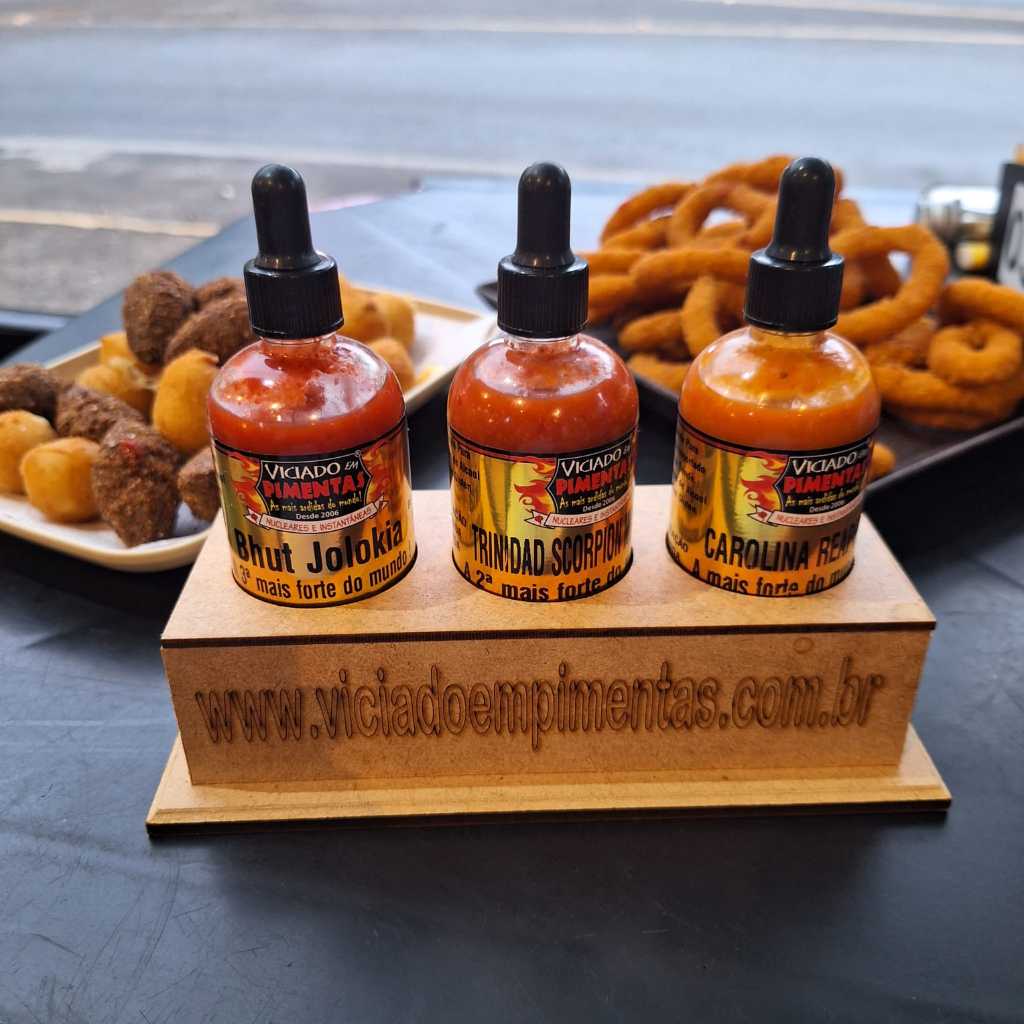 Kit 3 Pimentas Mais Fortes Do Mundo Ganhe Suporte Pimentas | Shopee Brasil