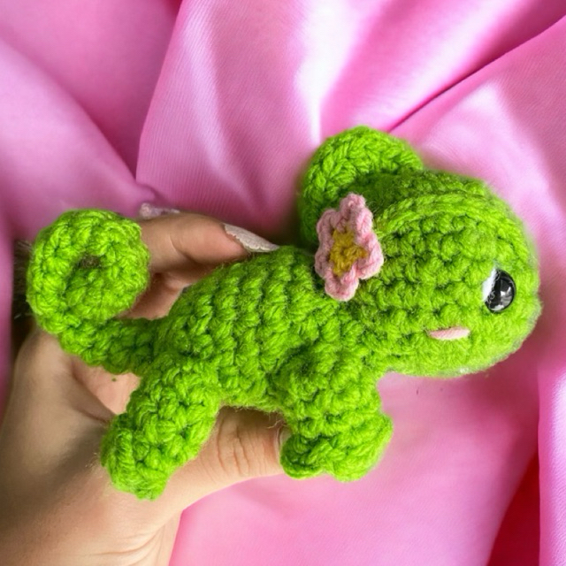 Tangled Pascal Crochet 💗 Rapunzel Pachoal Croche | Shopee Brasil