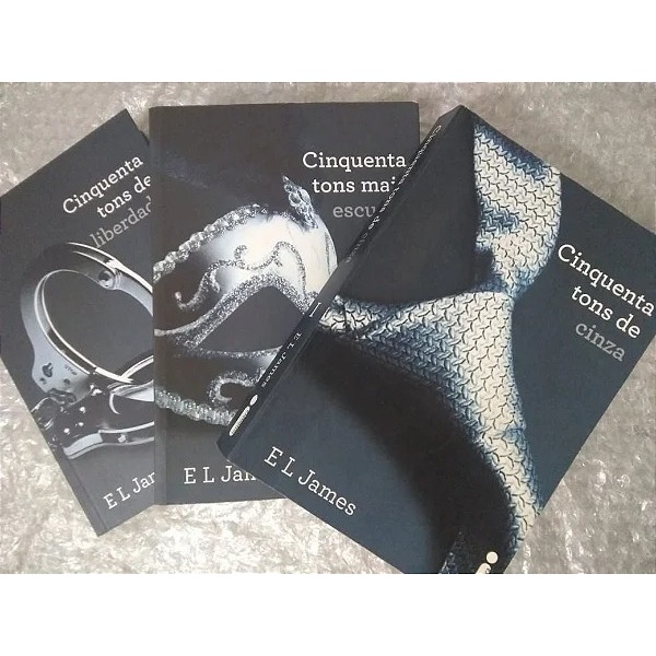 Livro Box Cinquenta Tons de cinza | Shopee Brasil