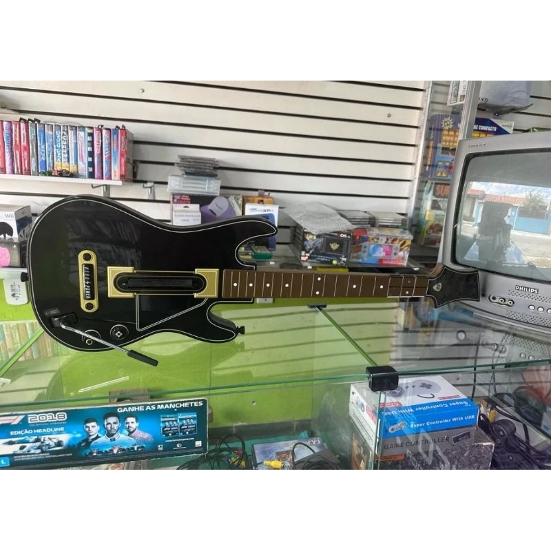 Guitarra Guitar Hero Live ( sem sensor) para decoração, Retirada de ...