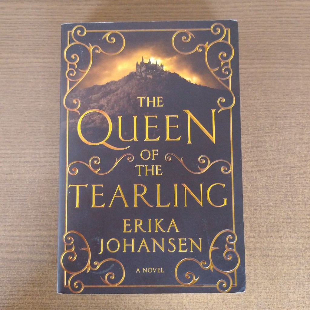 Livro The Queen of the Tearling - Erika Johansen (Edição em Inglês ...