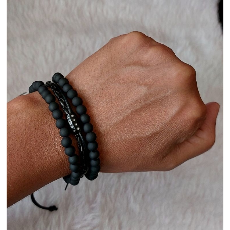 Kit Pulseira Preta - Elegante conjunto com 3 pulseiras | Shopee Brasil