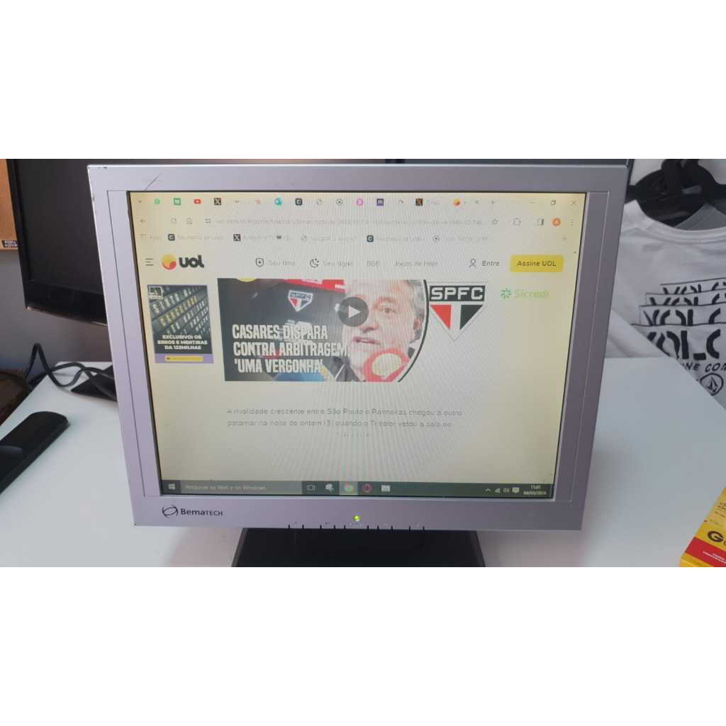 Monitor LCD 15 pol com cabos | Shopee Brasil
