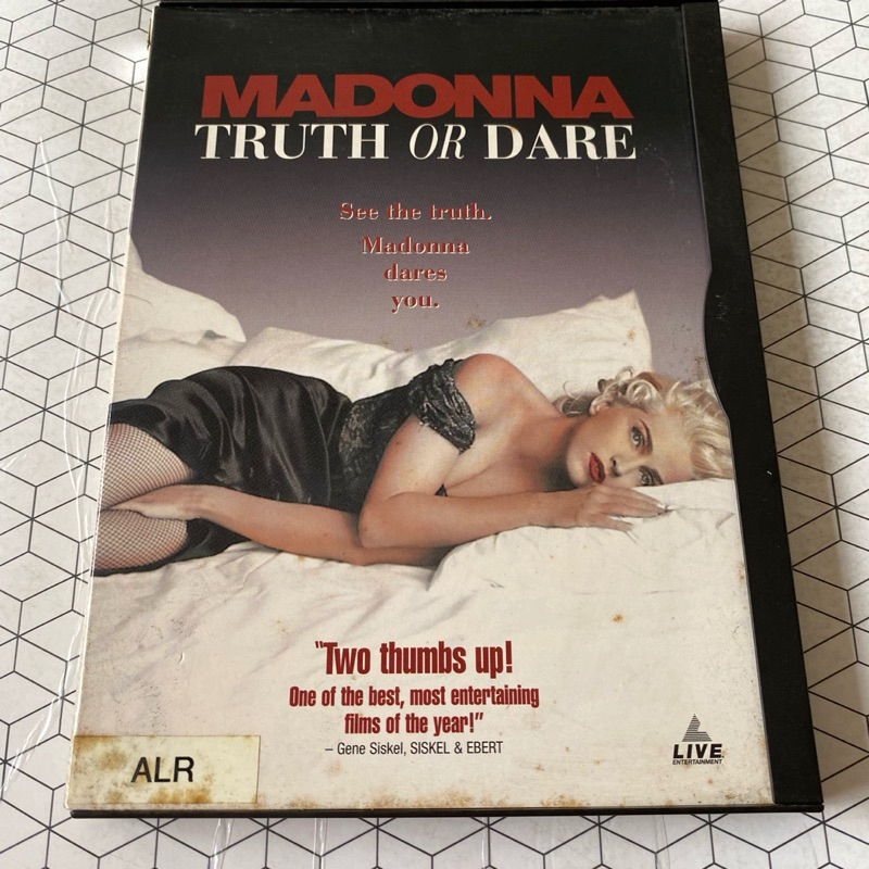 Dvd original snapcase importado Madonna truth or dare (Na cama com Madonna) | Shopee Brasil