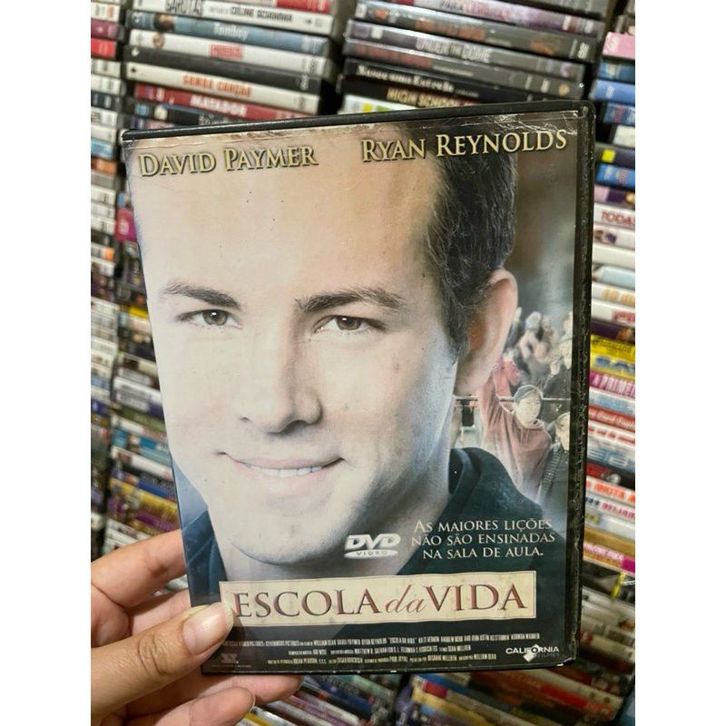 DVD Escola da Vida - Ryan Reynolds - Observe as fotos | Shopee Brasil