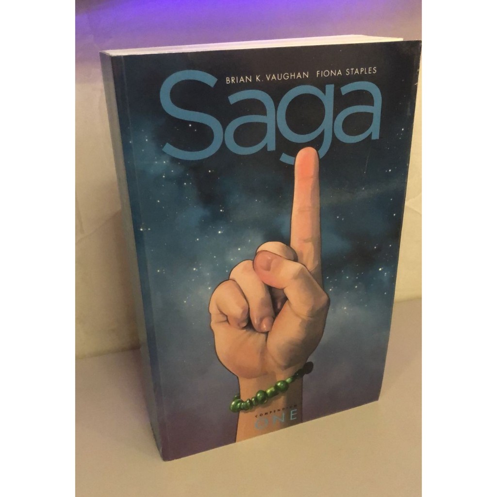Saga - Compendium 1 - Brian K Vaughan | Shopee Brasil