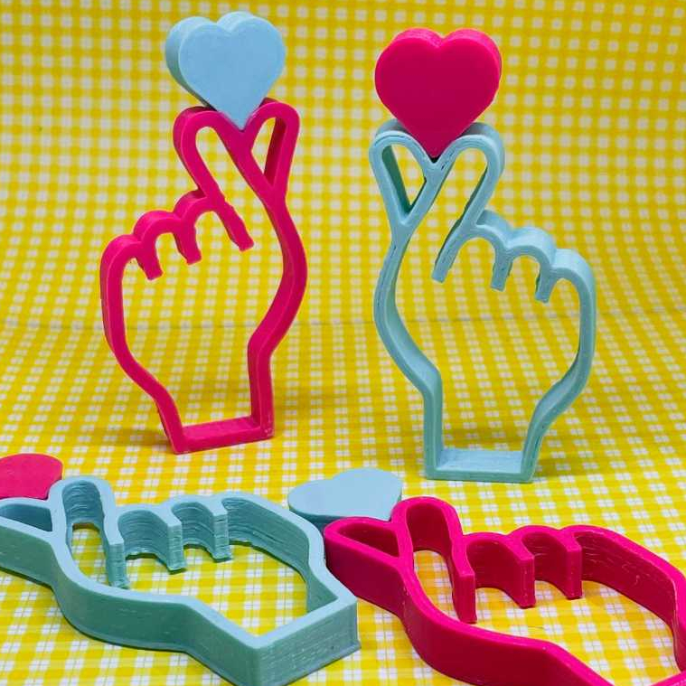 Escultura Coração Coreano 8cm - Impressão 3D | Shopee Brasil