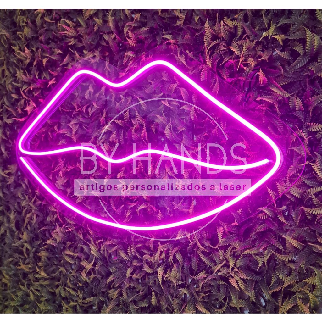Painel Neon Led Kiss Beijo Boca Iluminação Roxa 70cm X34cm | Shopee Brasil
