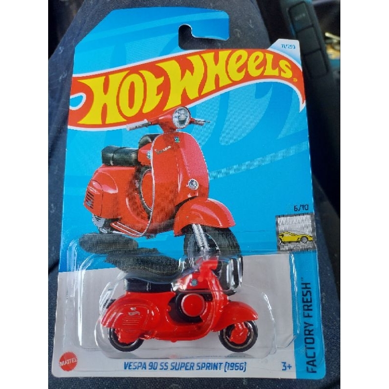 Hotwheels Vespa 90 SS Super Sprint 1966 Factory fresh | Shopee Brasil